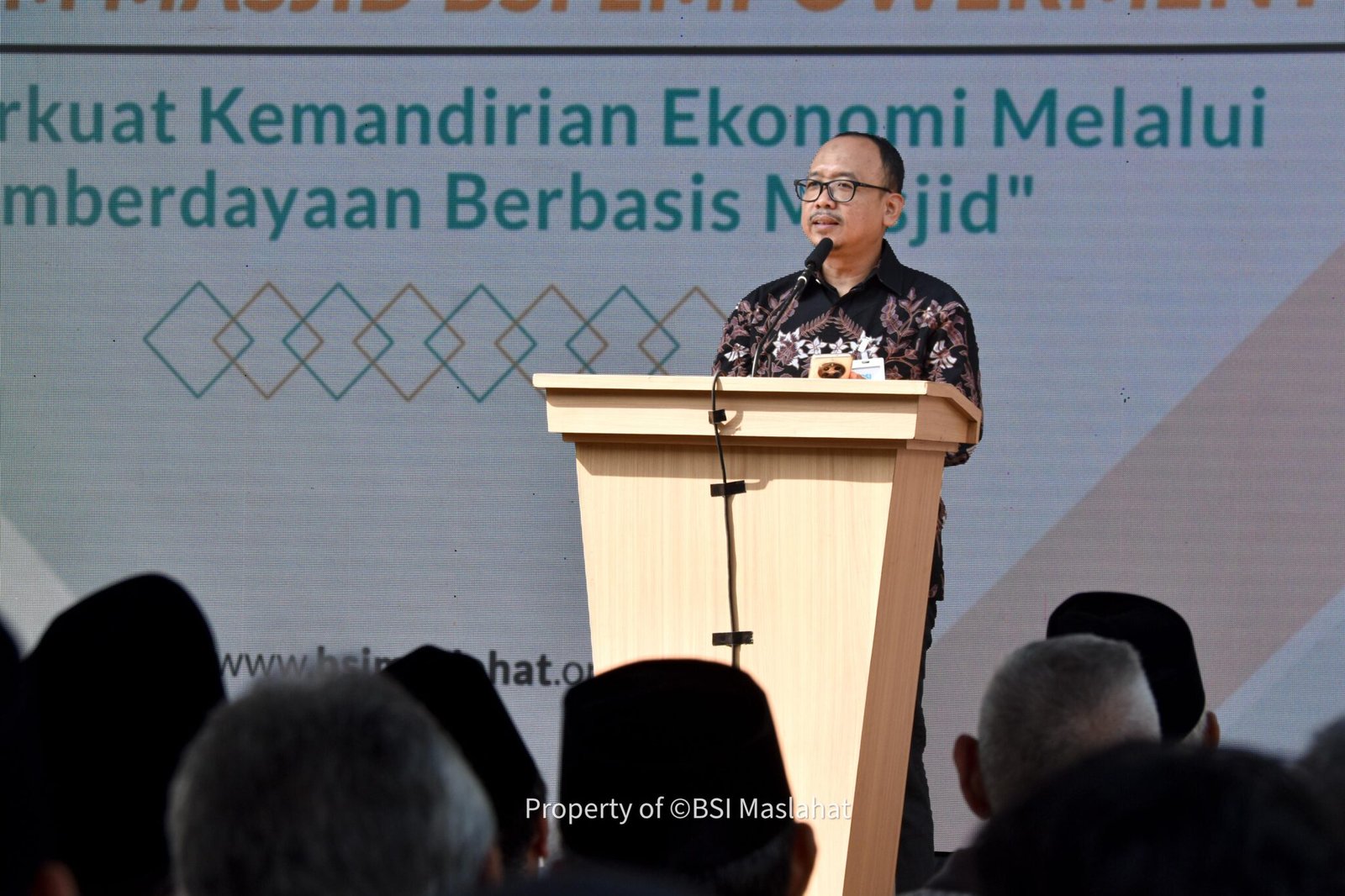 BSI dan BSI Maslahat Resmikan Program Masjid BSI Empowerment di Masjid ...
